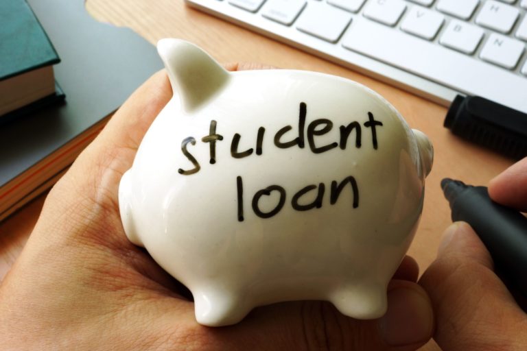 Tips to Pay Back Your Student Loans - Graduate Programs for Educators