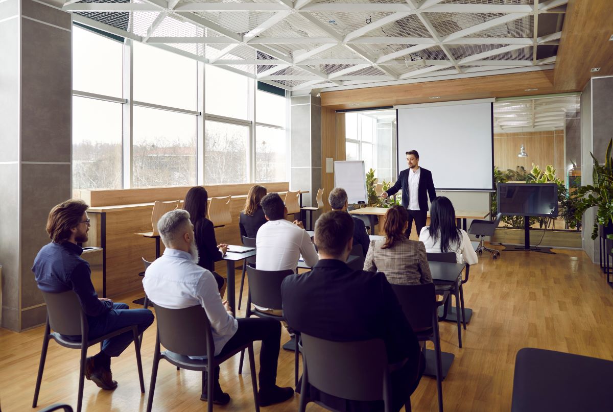 Enhancing Education: Innovative Staff Training in Schools - Graduate ...